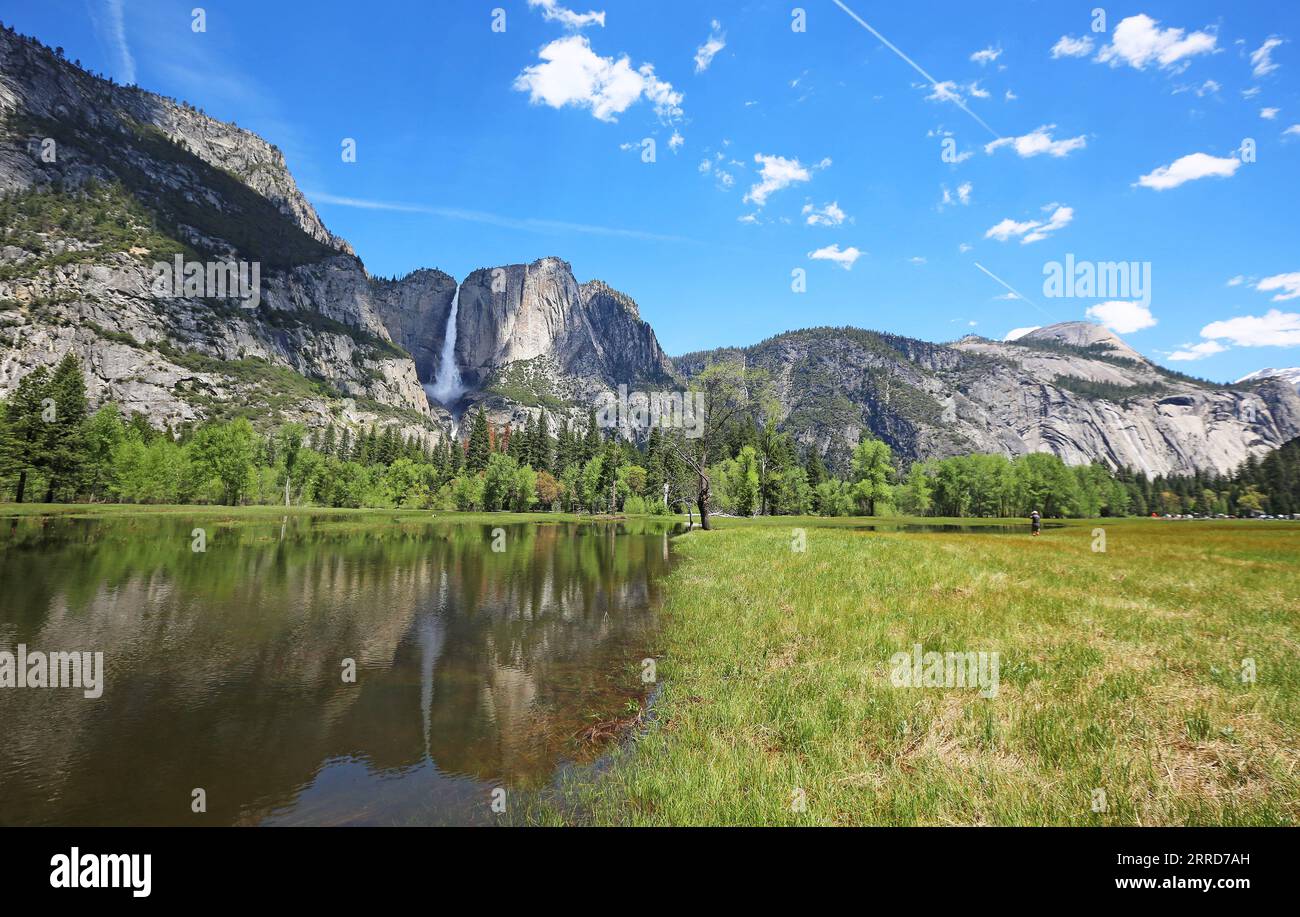 View from Cook meadow - Yosemite National Park, California Stock Photo ...