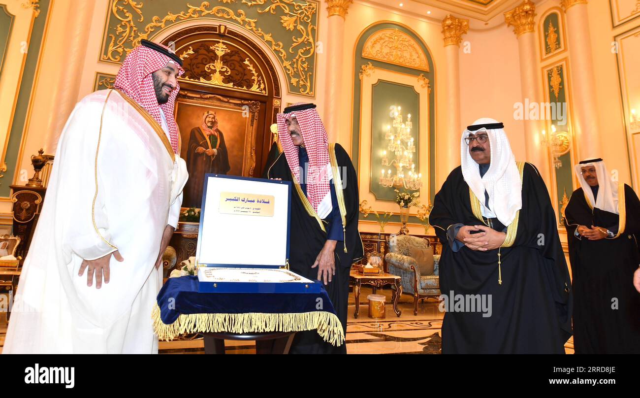 Crown prince kuwait sheikh nawaf hi-res stock photography and images ...