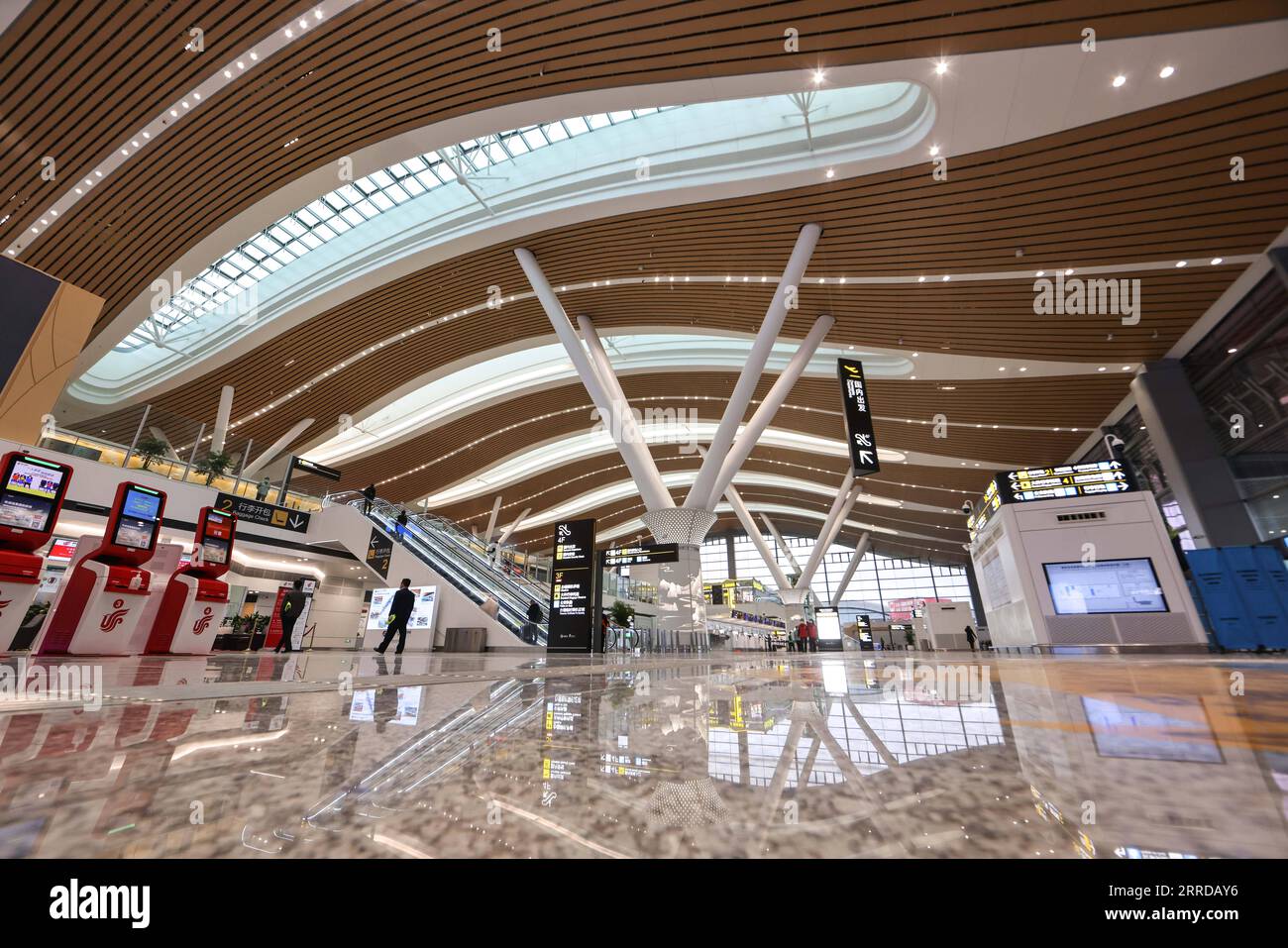 167 meters hi-res stock photography and images - Alamy