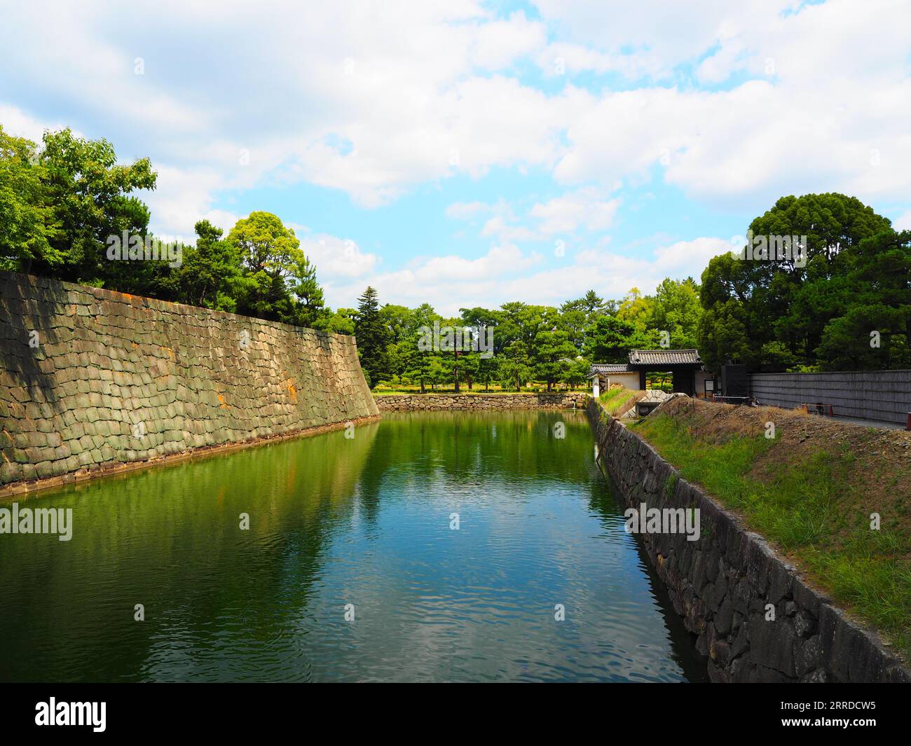 Kyoto, Japan - Temples, Shrines, Markets and Gardens in the old ...