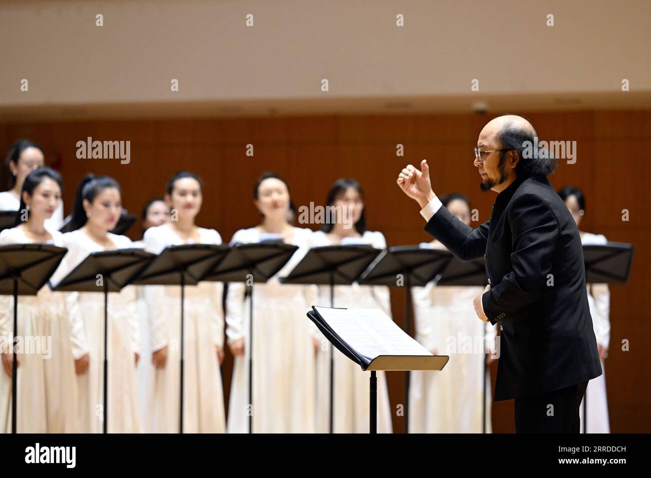 Concubine opera hi-res stock photography and images - Alamy