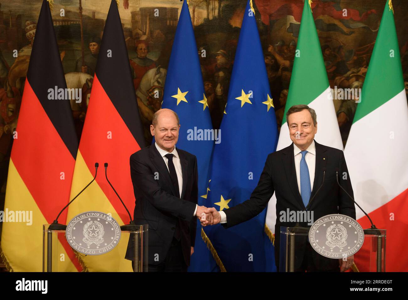 Firstmeeting hi-res stock photography and images - Alamy