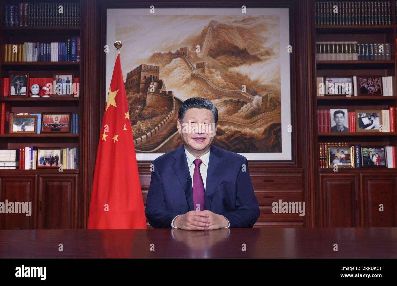 Xi jinping new year hi-res stock photography and images - Alamy