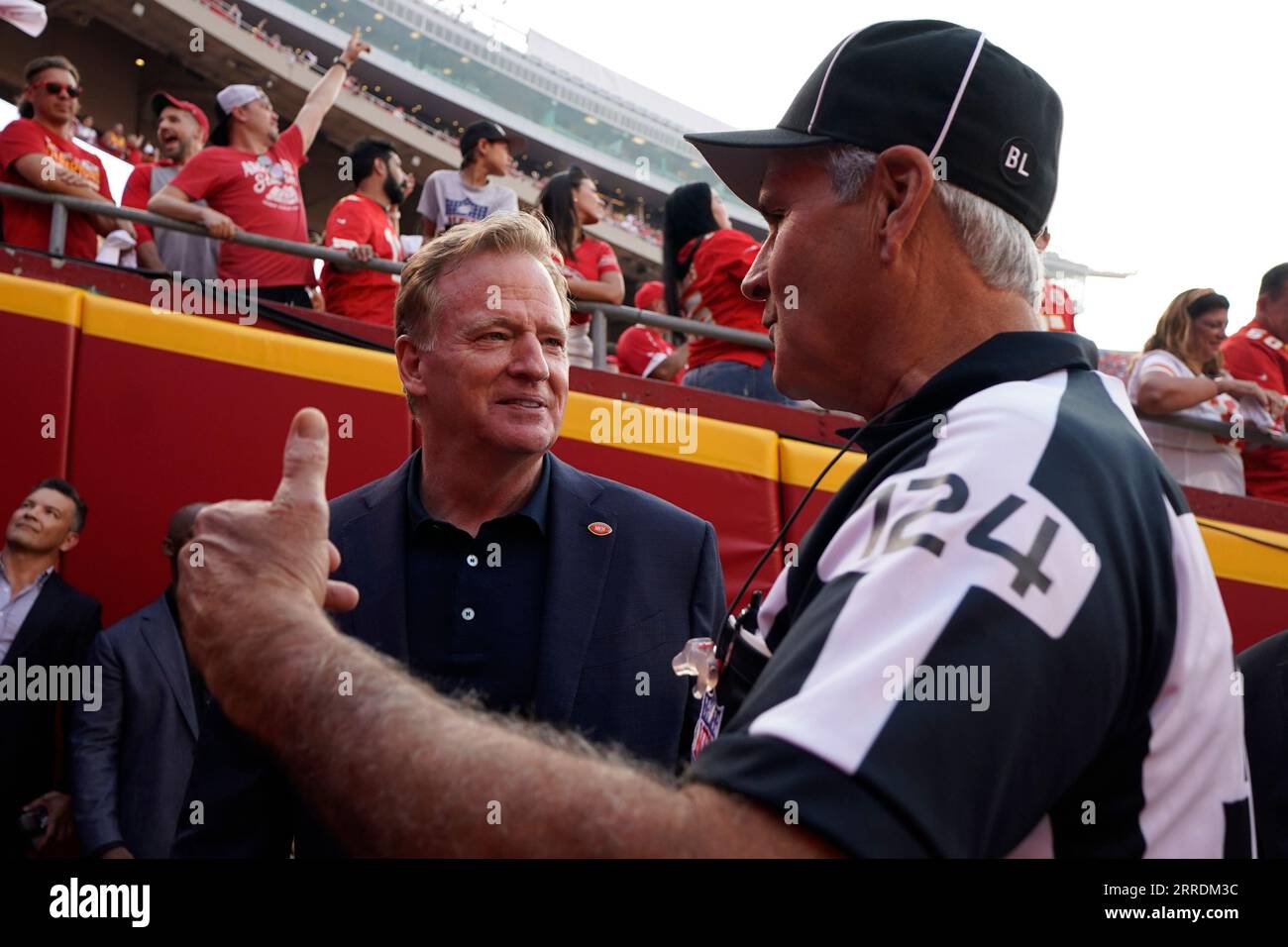 NFL Commissioner Roger Goodell talks with umpire Carl Paganelli before ...
