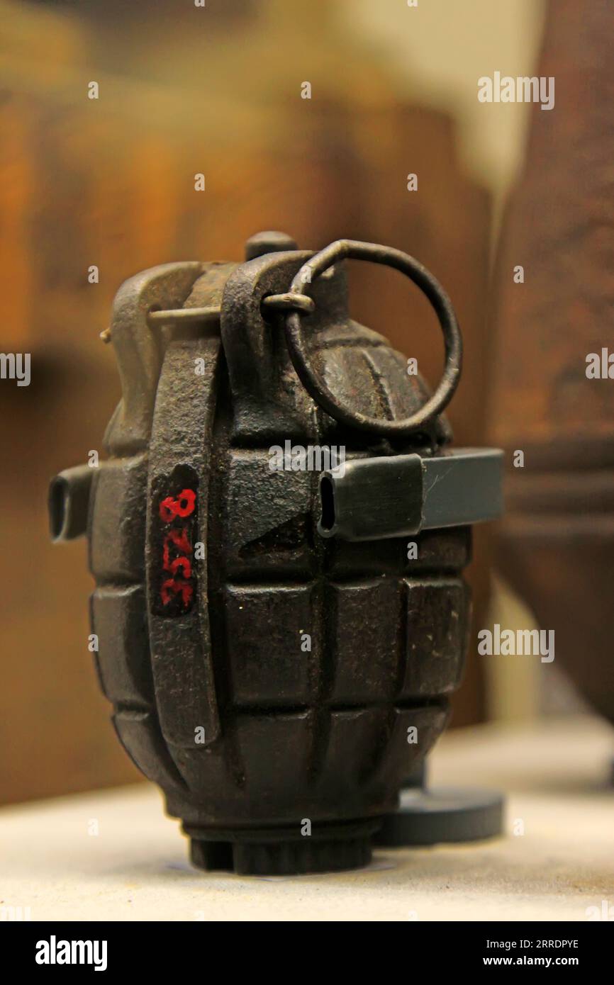 Grenade technology hi-res stock photography and images - Alamy