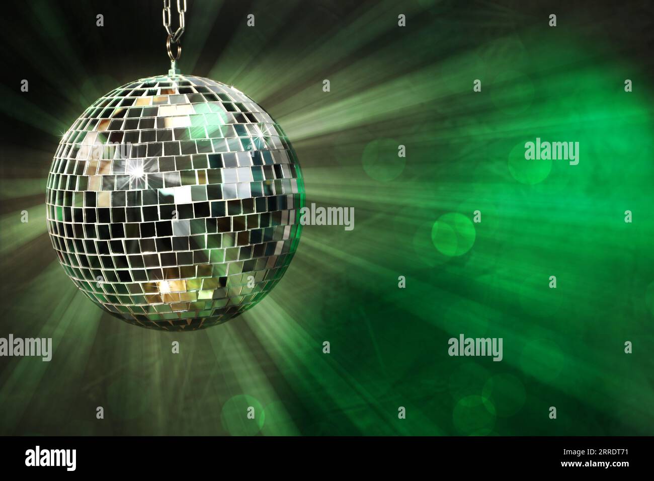 Disco ball illuminated nightclub hi-res stock photography and images ...