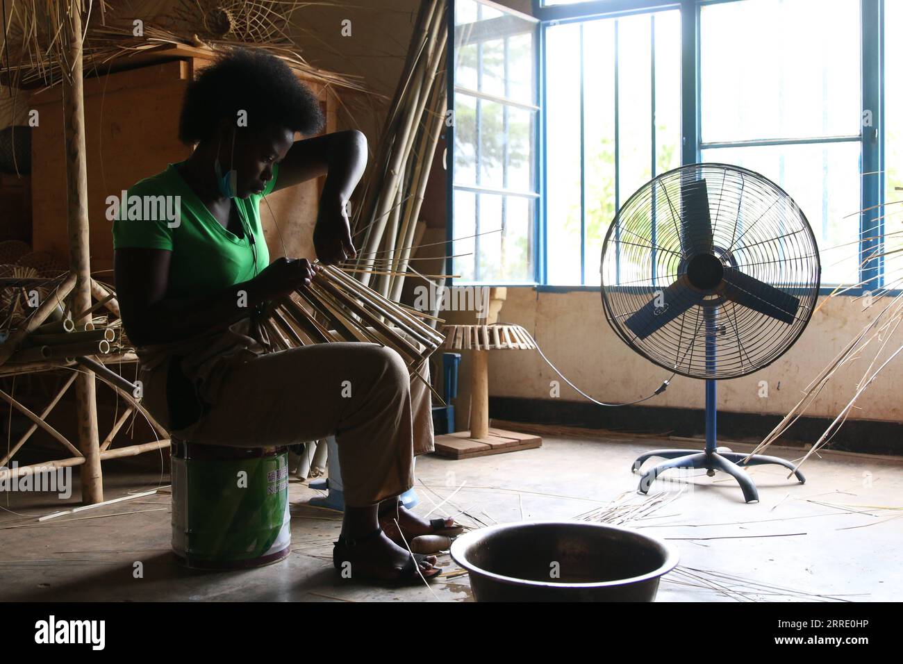 Bamboo weaving in rwanda hi-res stock photography and images - Alamy