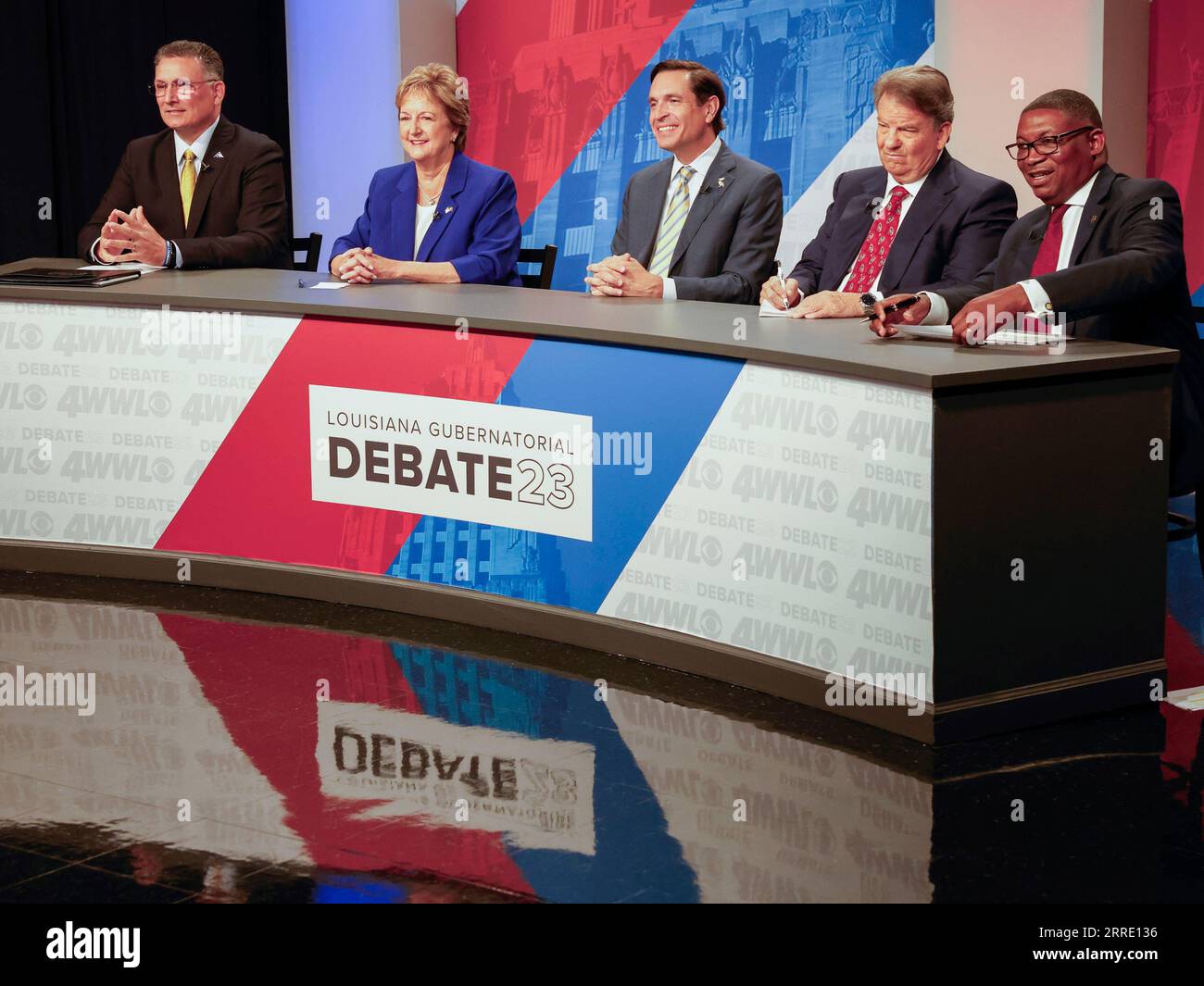 From left, gubernatorial candidates John Schroder, Sharon Hewitt ...