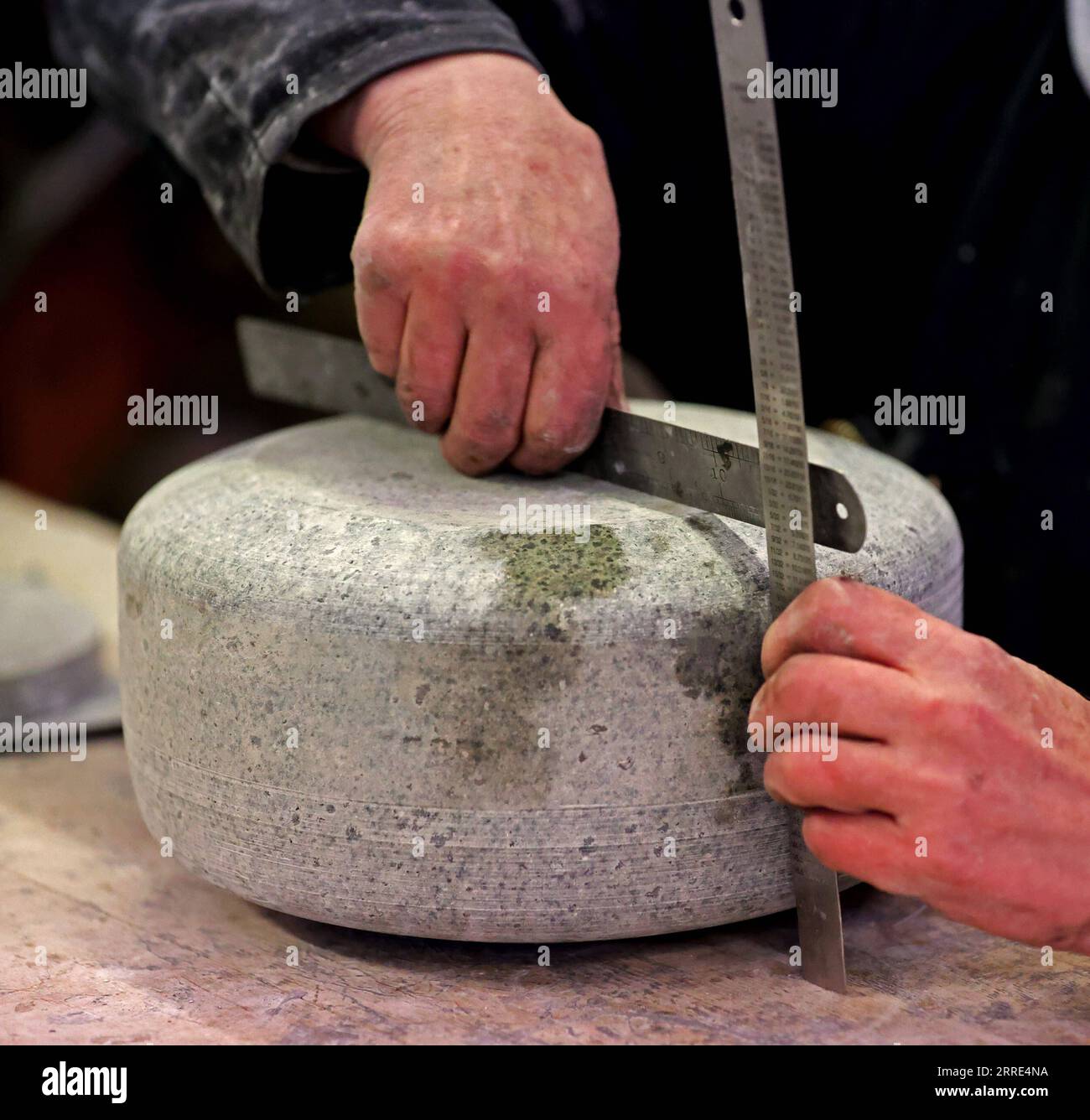 Mauchline stone hi-res stock photography and images - Alamy