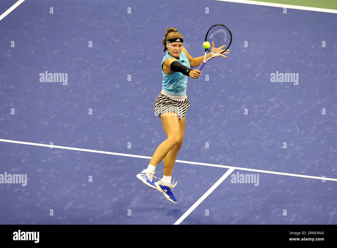 Coco gauff us open 2023 muchova hi-res stock photography and images - Alamy