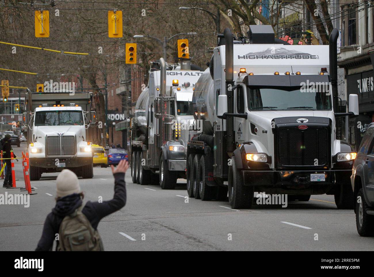 Convoy suport parade hi-res stock photography and images - Alamy