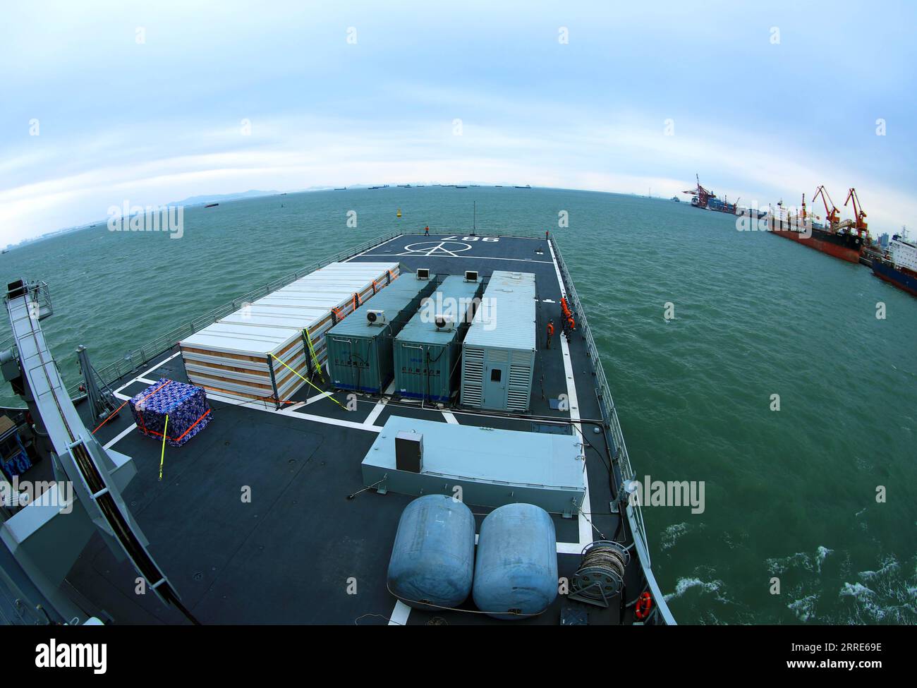 China guangdong guangzhou navy hi-res stock photography and images - Alamy