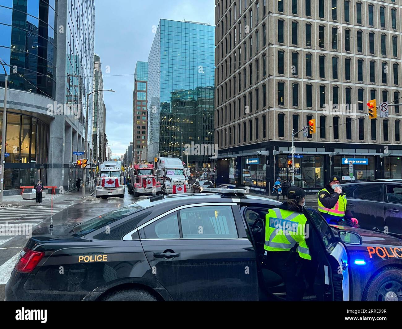 Freedom convoy protest ottawa, feb 2022 hi-res stock photography and ...
