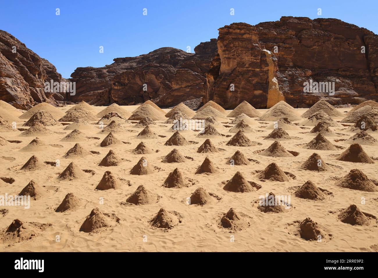 220212 -- ALULA, Feb. 12, 2022 -- Photo taken on Feb. 11, 2022 shows ...