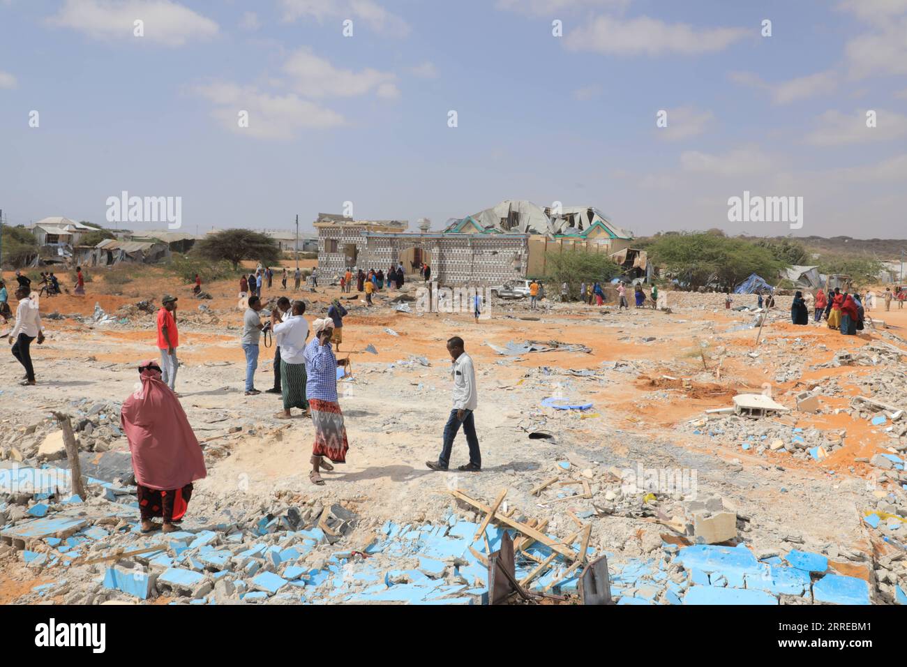 Somalia mogadishu blast hi-res stock photography and images - Alamy
