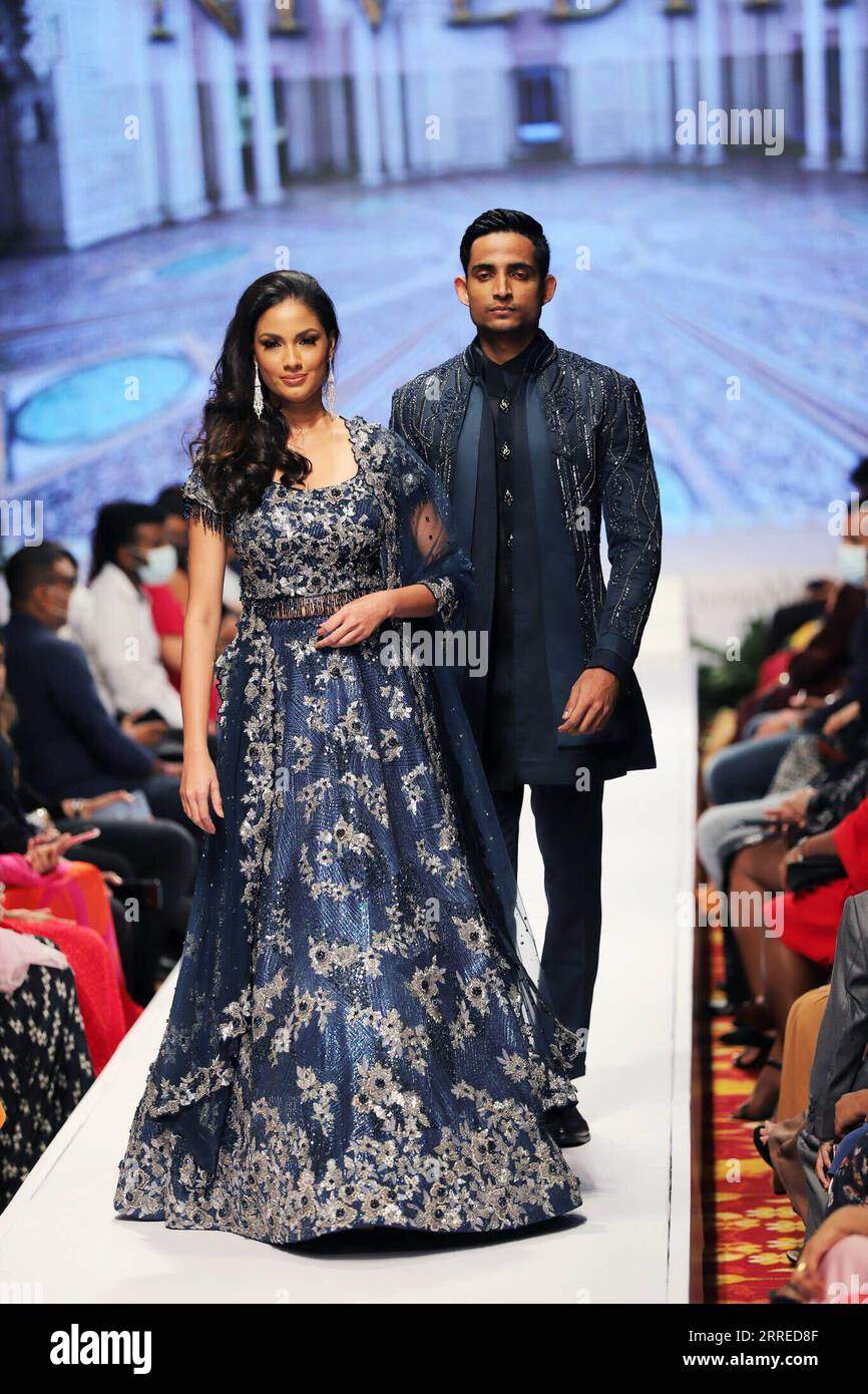 Present of sri lanka hi-res stock photography and images - Alamy