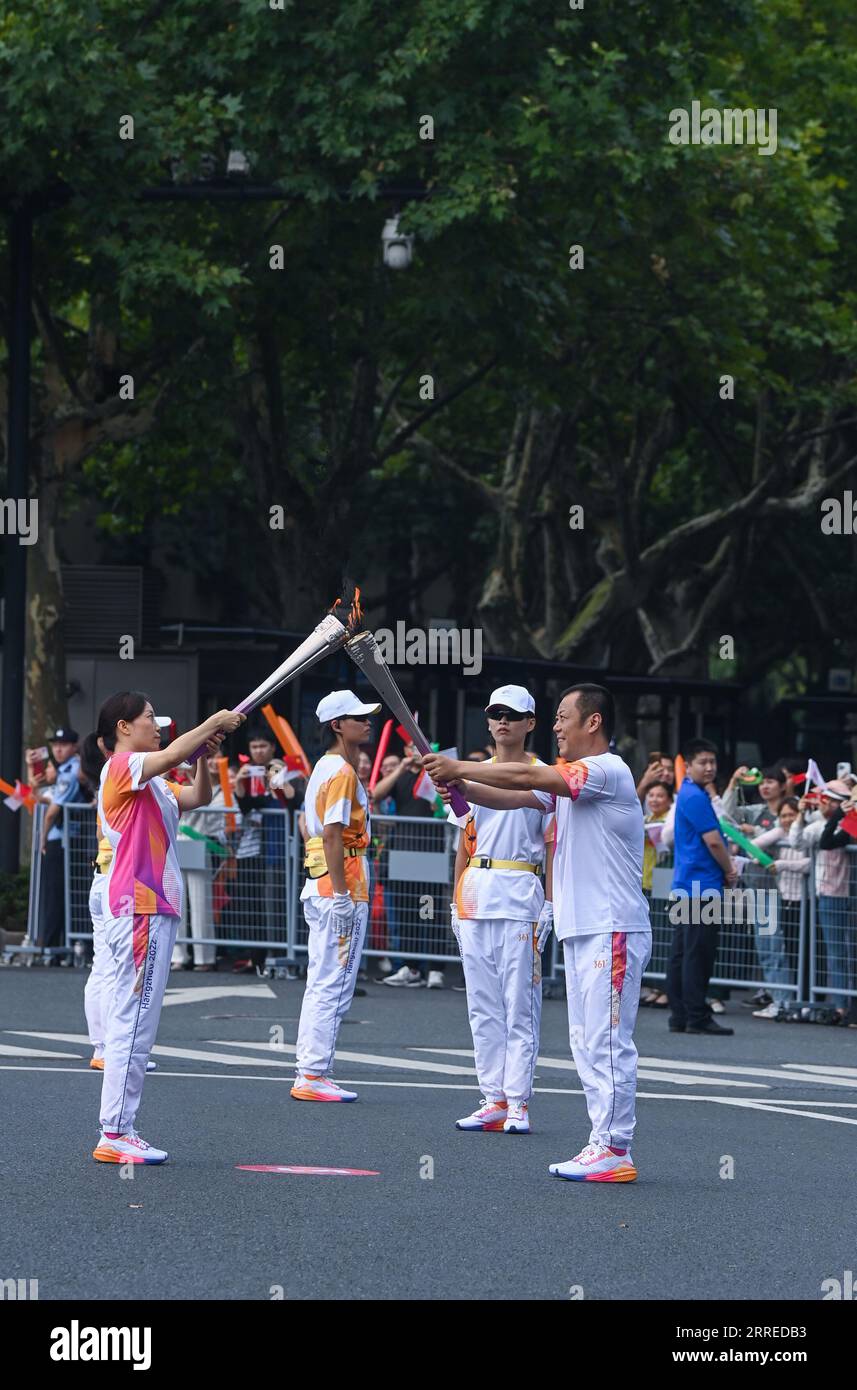 Hangzhou, China's Zhejiang Province. 8th Sep, 2023. Torch bearers Zhang ...