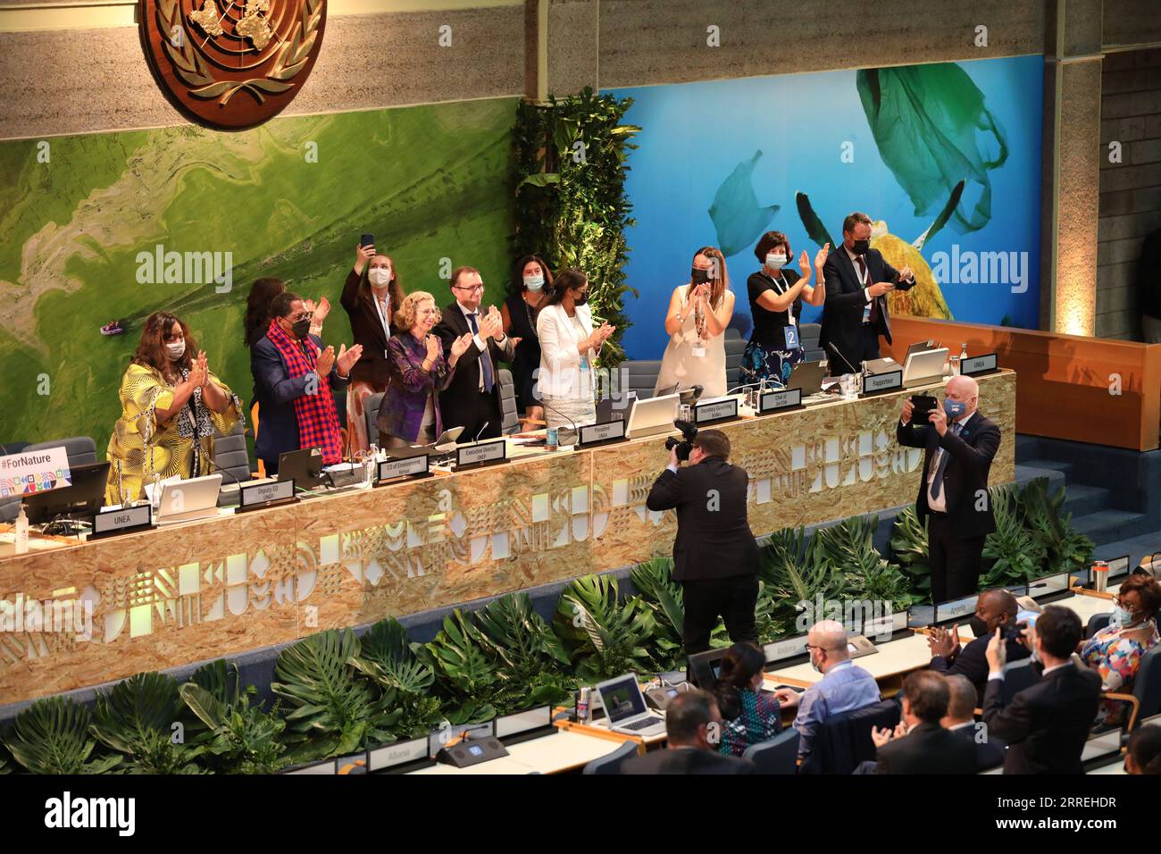 Plastic pollution treaty hi-res stock photography and images - Alamy