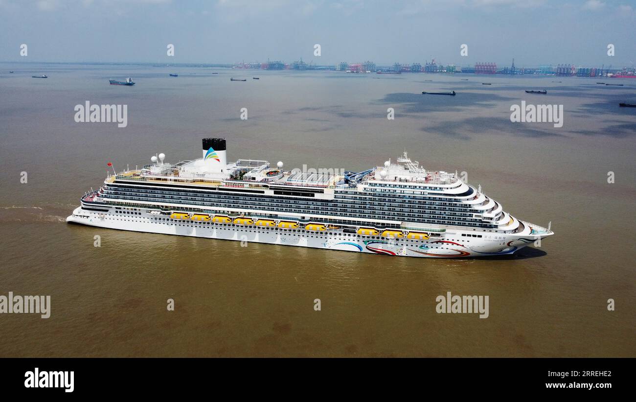 **CHINESE MAINLAND, HONG KONG, MACAU AND TAIWAN OUT** Aerial photo ...