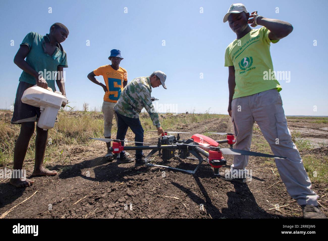 Rice herbicides hi-res stock photography and images - Alamy