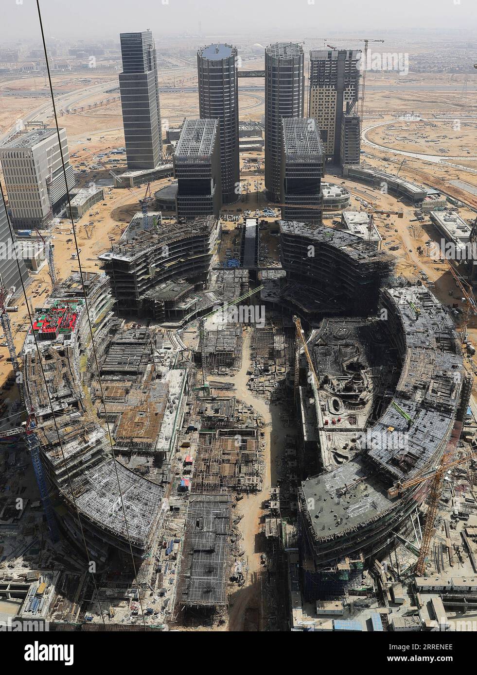 220310 -- CAIRO, March 10, 2022 -- Photo taken on March 9, 2022 shows ...