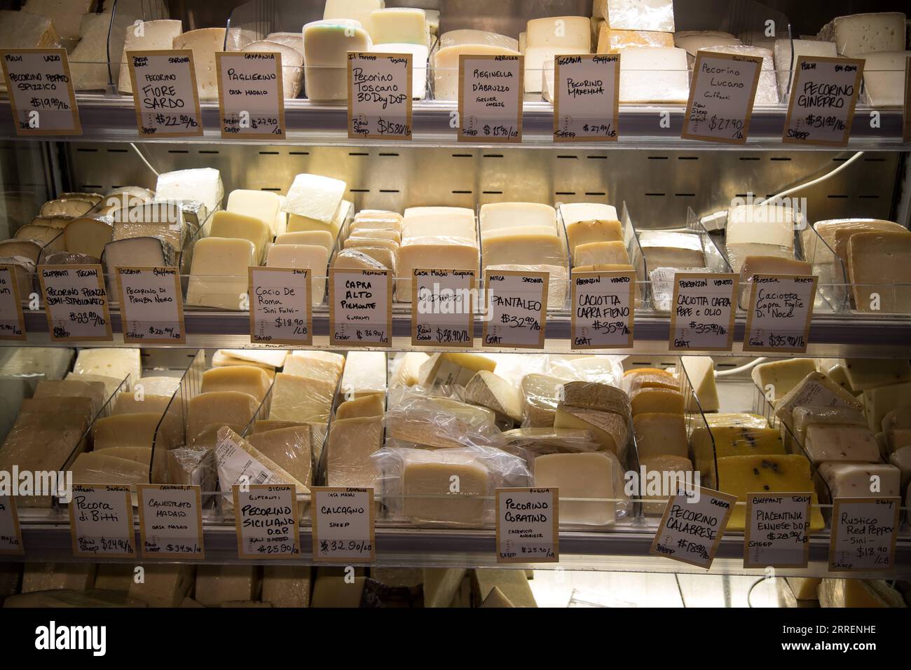 Eataly cheese hi-res stock photography and images - Alamy