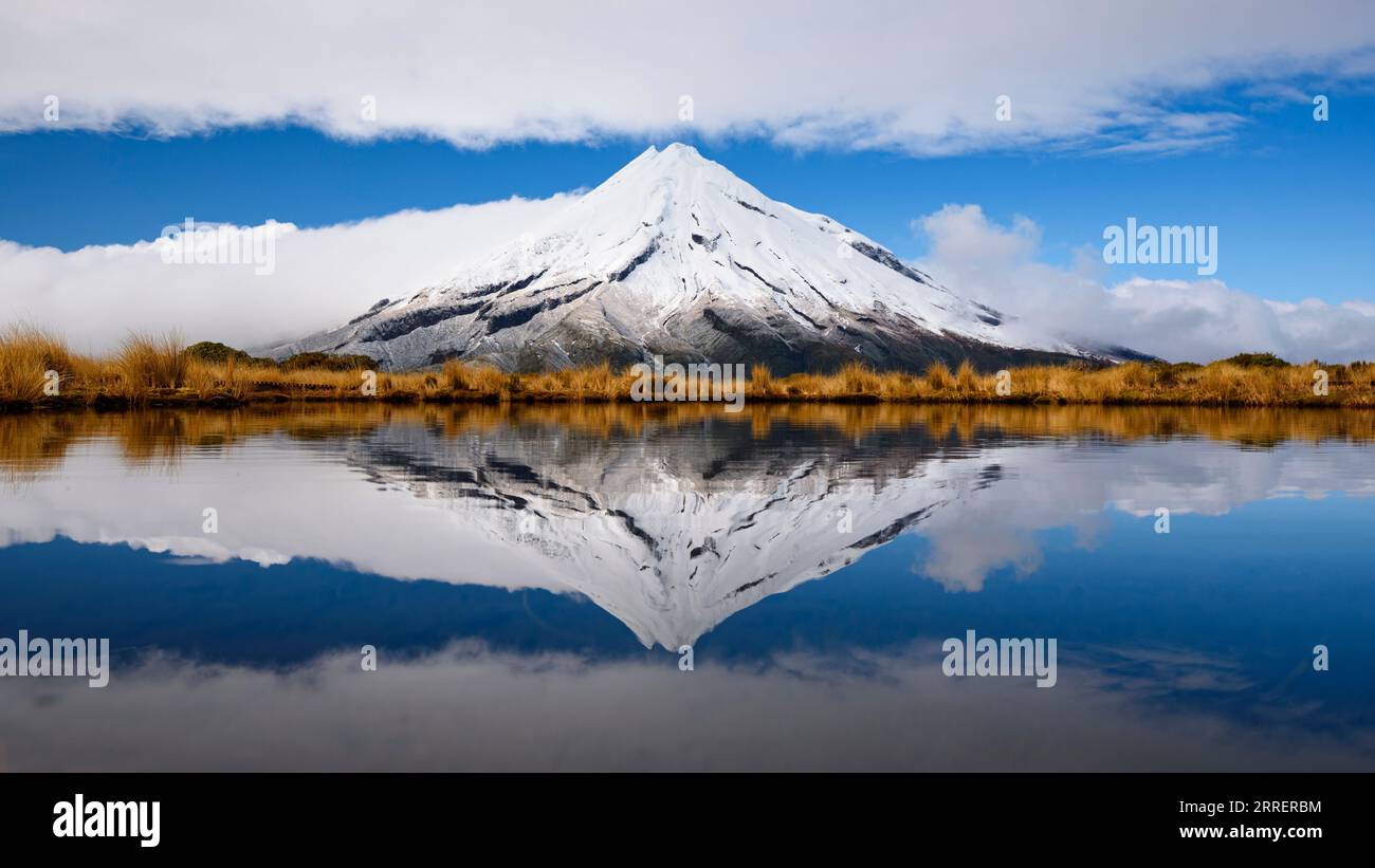 Mt. Taranaki reflection in Pouakai Pool, New Zealand Stock Photo - Alamy