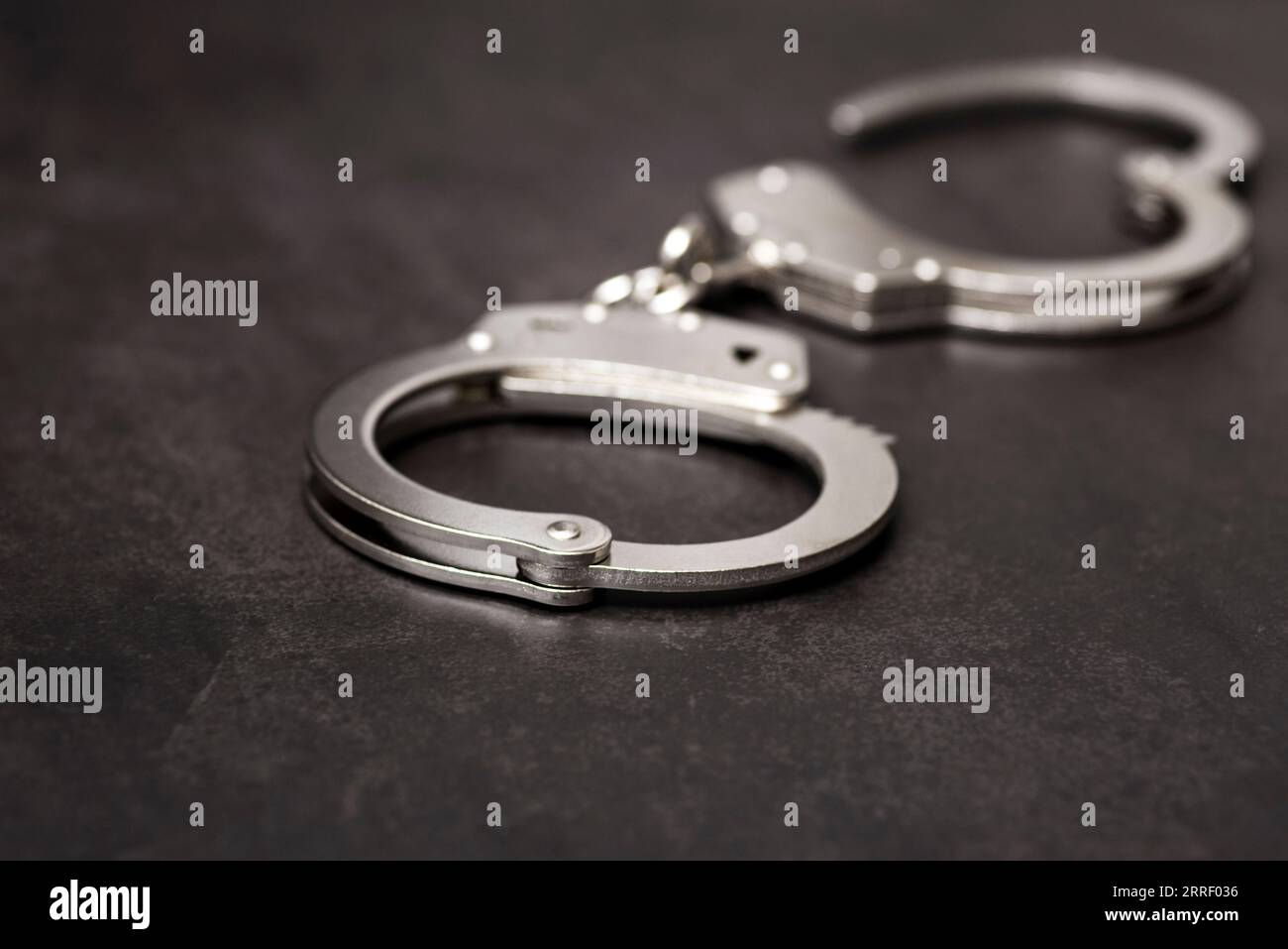 Shackle on lock hi-res stock photography and images - Alamy