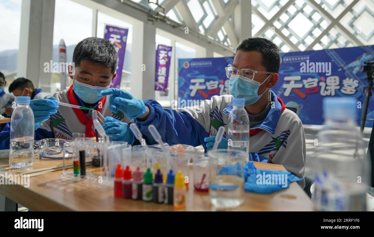 Ground zero space station hi-res stock photography and images - Alamy