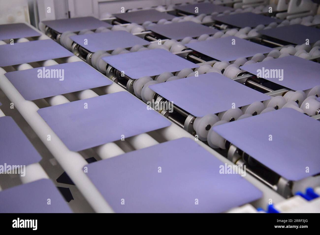 Solar cel hi-res stock photography and images - Alamy