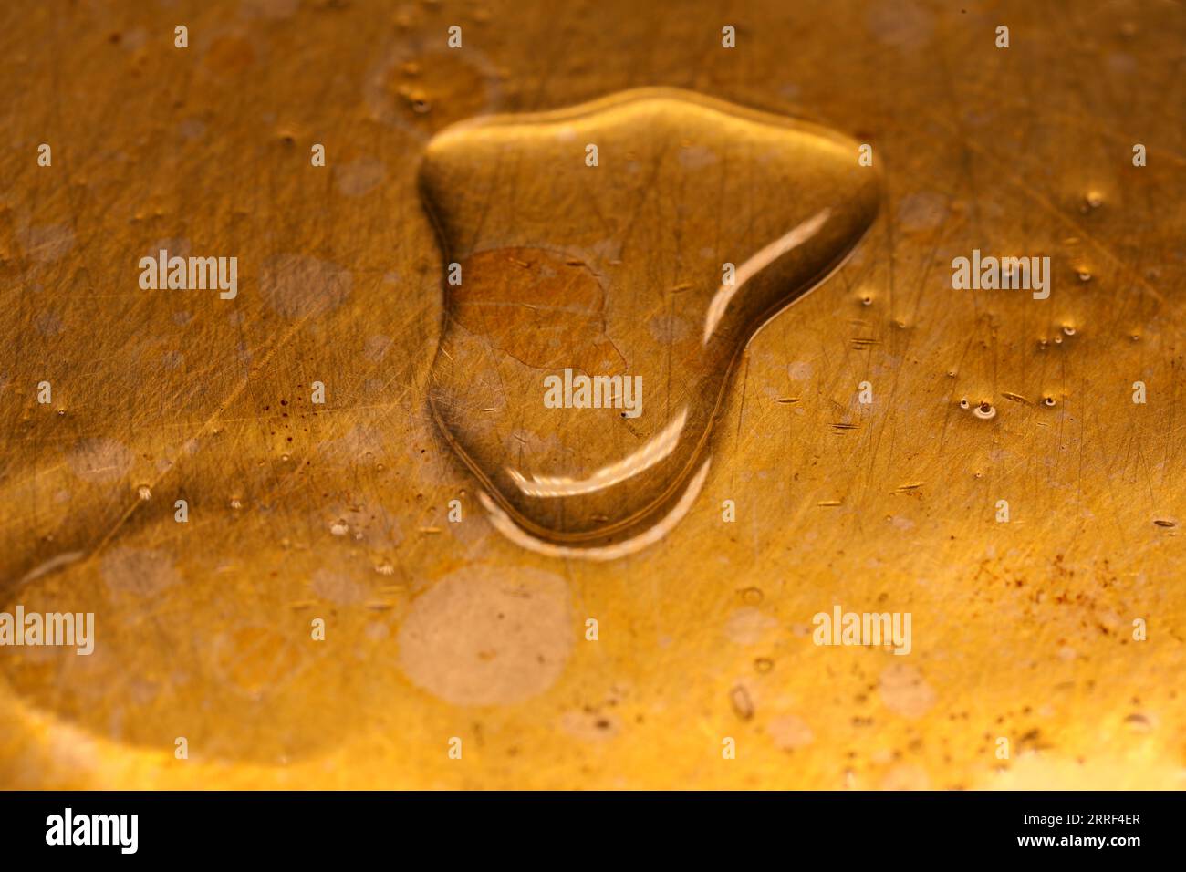 Iron metal microscope hi-res stock photography and images - Alamy