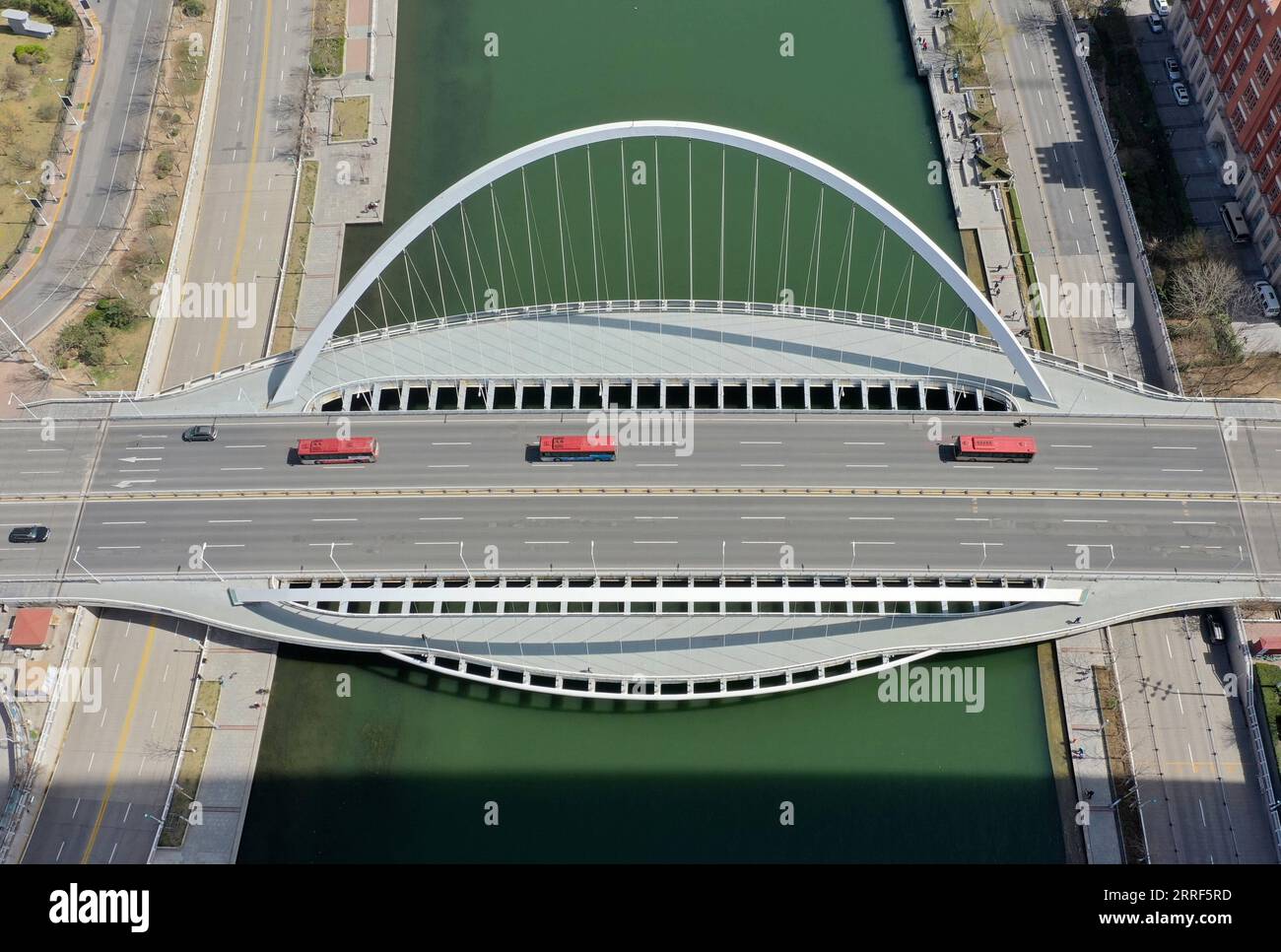 Dagu bridge hi-res stock photography and images - Alamy