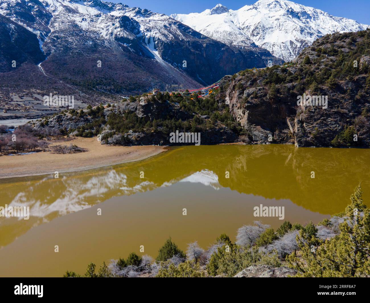 220404 -- QAMDO, April 4, 2022 -- Aerial photo taken on April 2, 2022 ...