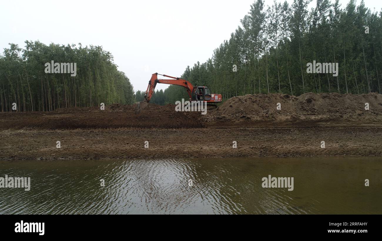 Earthwork project hi-res stock photography and images - Alamy