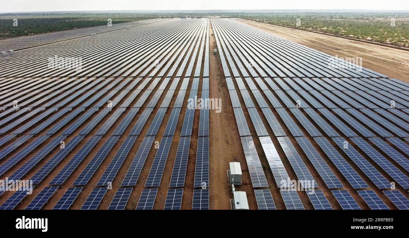 Garissa solar power plant hi-res stock photography and images - Alamy