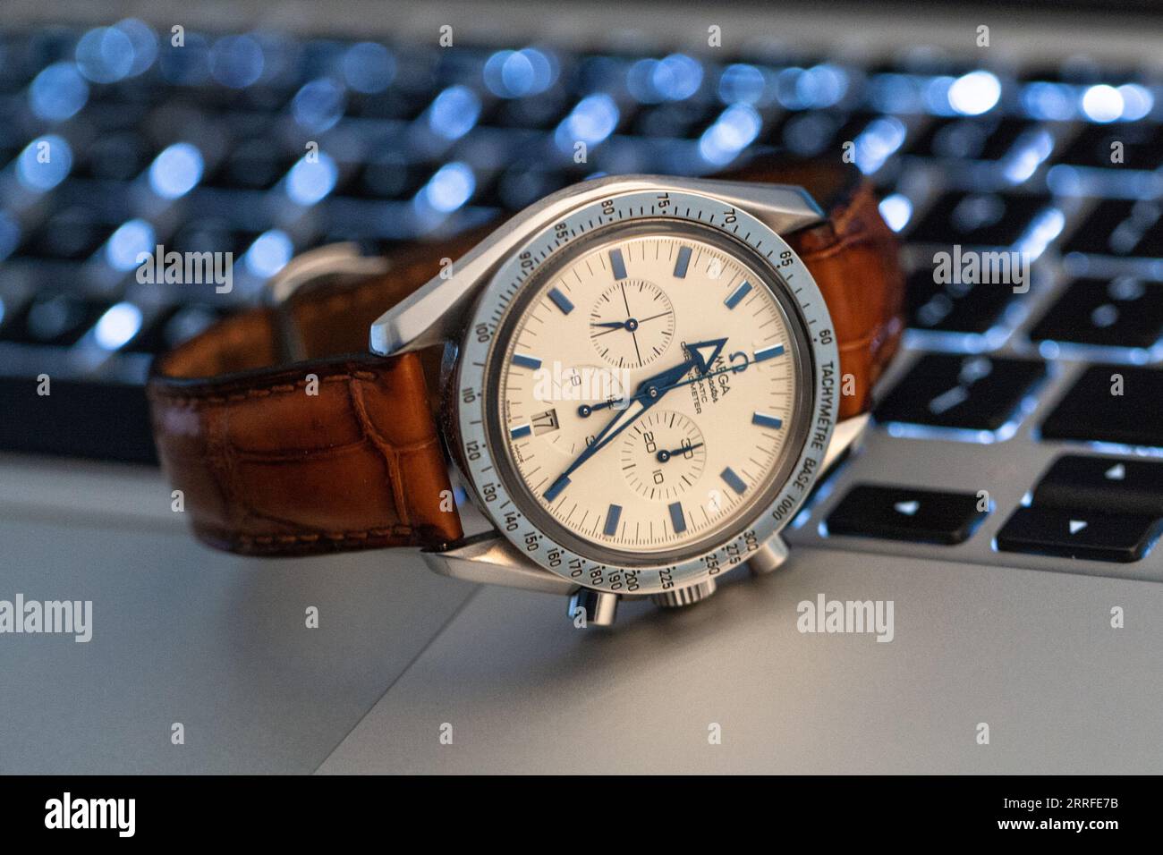 Omega Speedmaster Broad Arrow models Stock Photo - Alamy