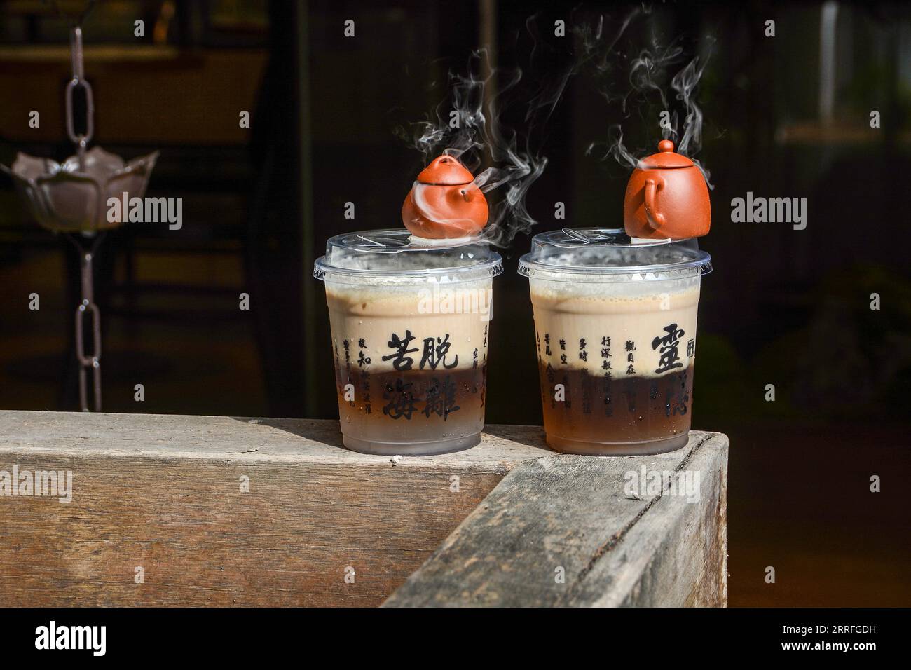 The milk tea at Lingyin Temple becomes popular and draws tourists ...