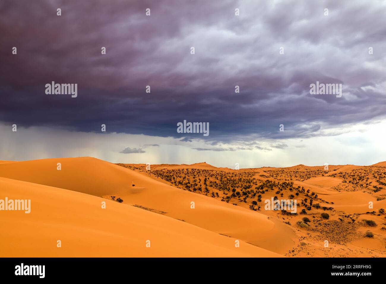 climate change desert landscape Stock Photo - Alamy