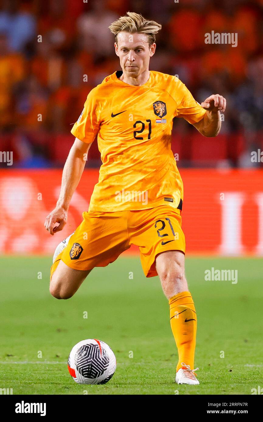Frenkie de jong netherlands 2024 hi-res stock photography and images ...