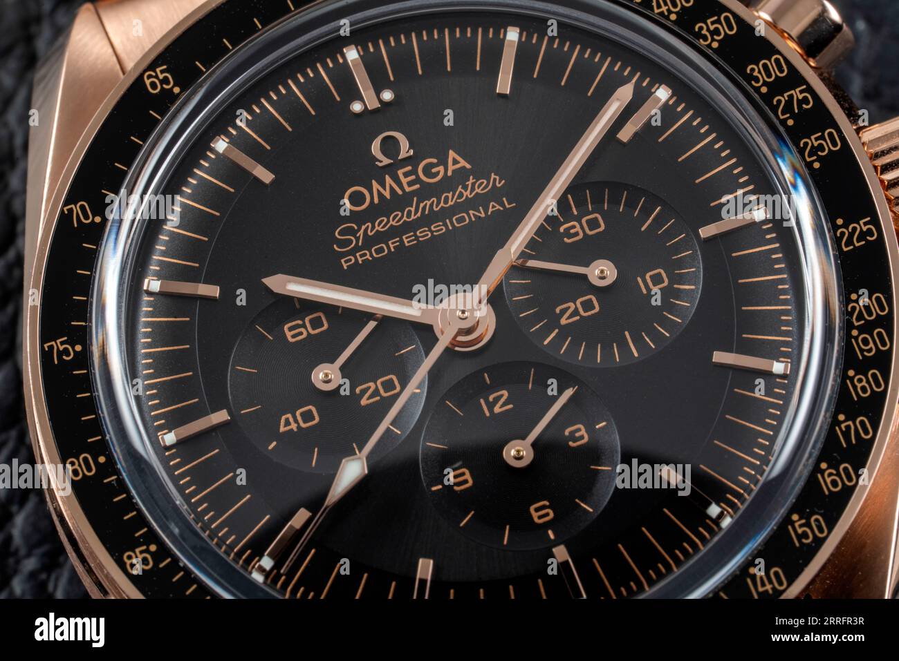 Omega Speedmaster in Sedna gold Stock Photo - Alamy