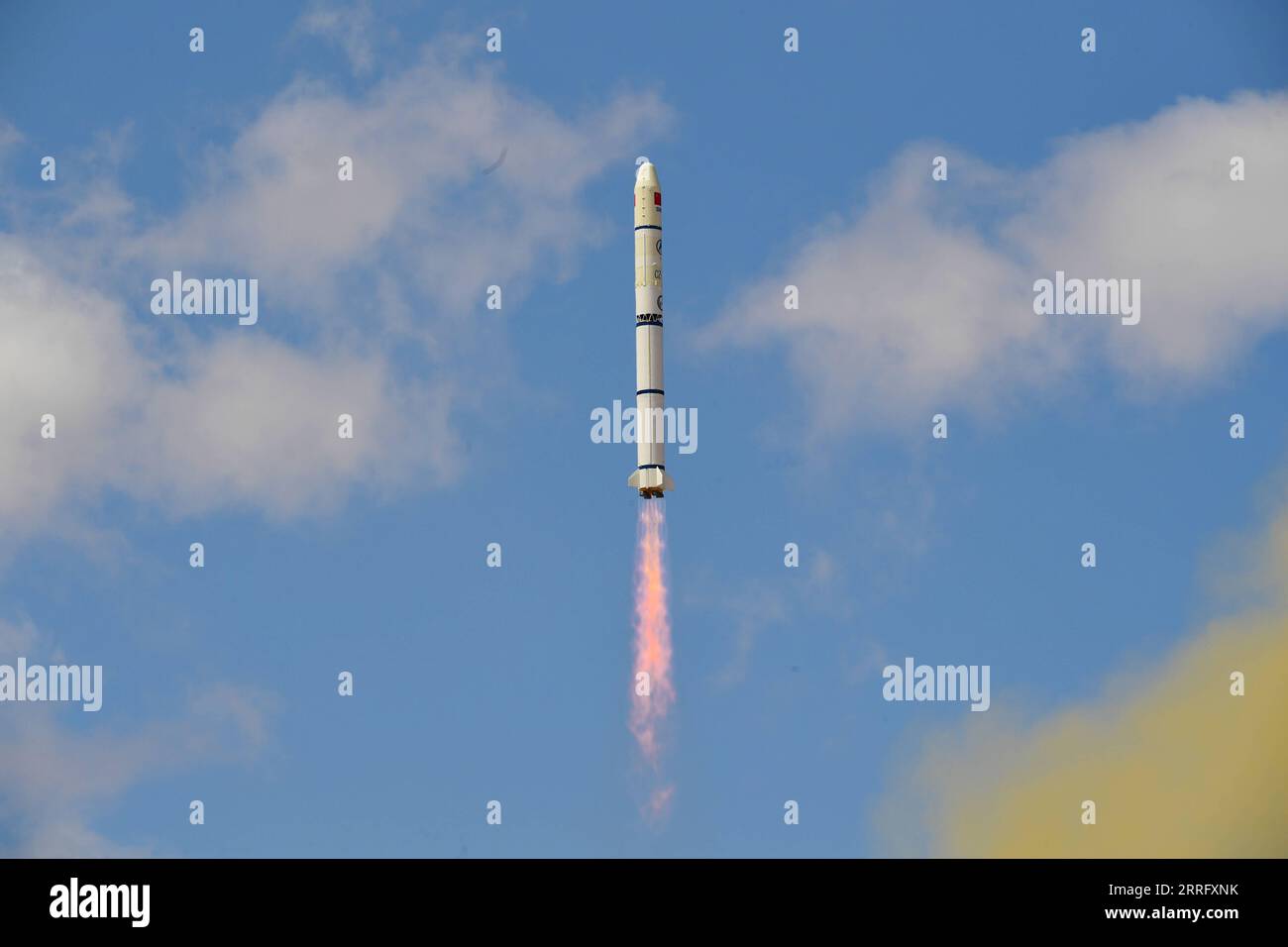 China jiuquan satelites launch hi-res stock photography and images - Alamy