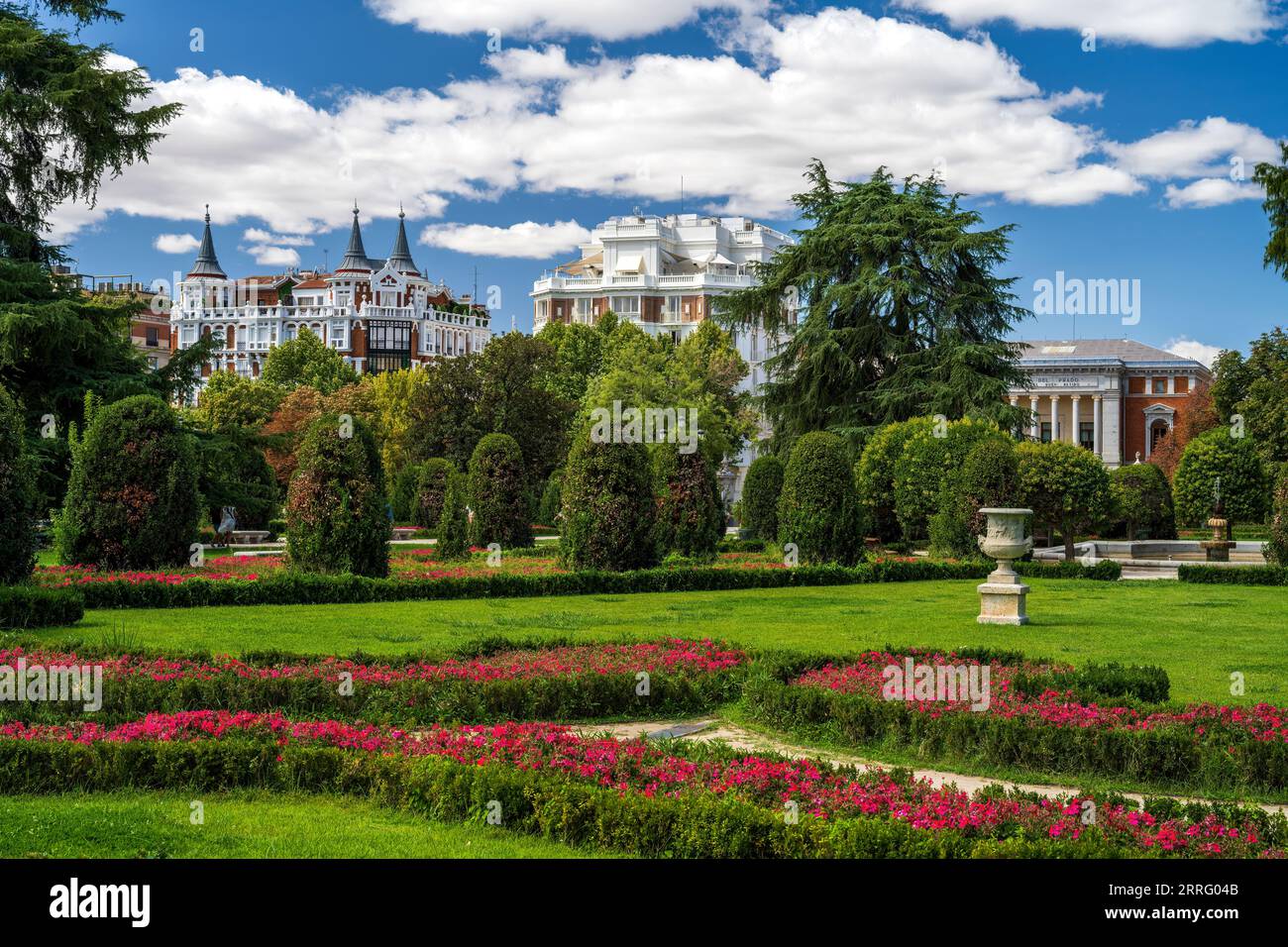 Buen Retiro Park (Parque del Buen Retiro), Madrid, Spain Stock Photo ...