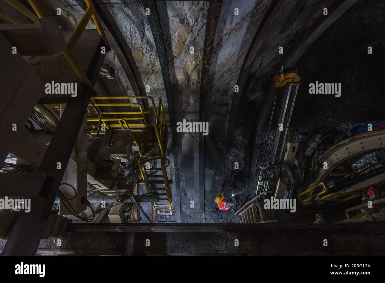 220503 -- BENTONG, May 3, 2022 -- A technician checks the massive ...