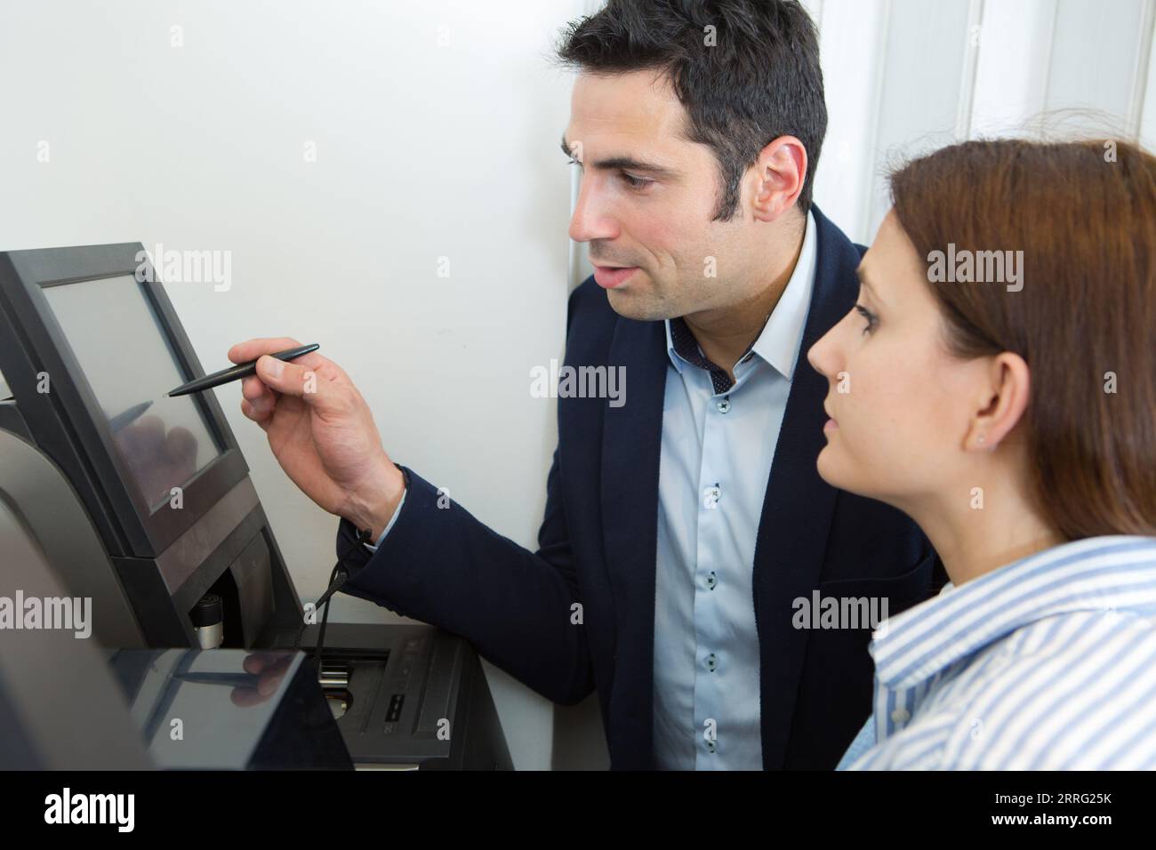 Team helping customer hi-res stock photography and images - Alamy