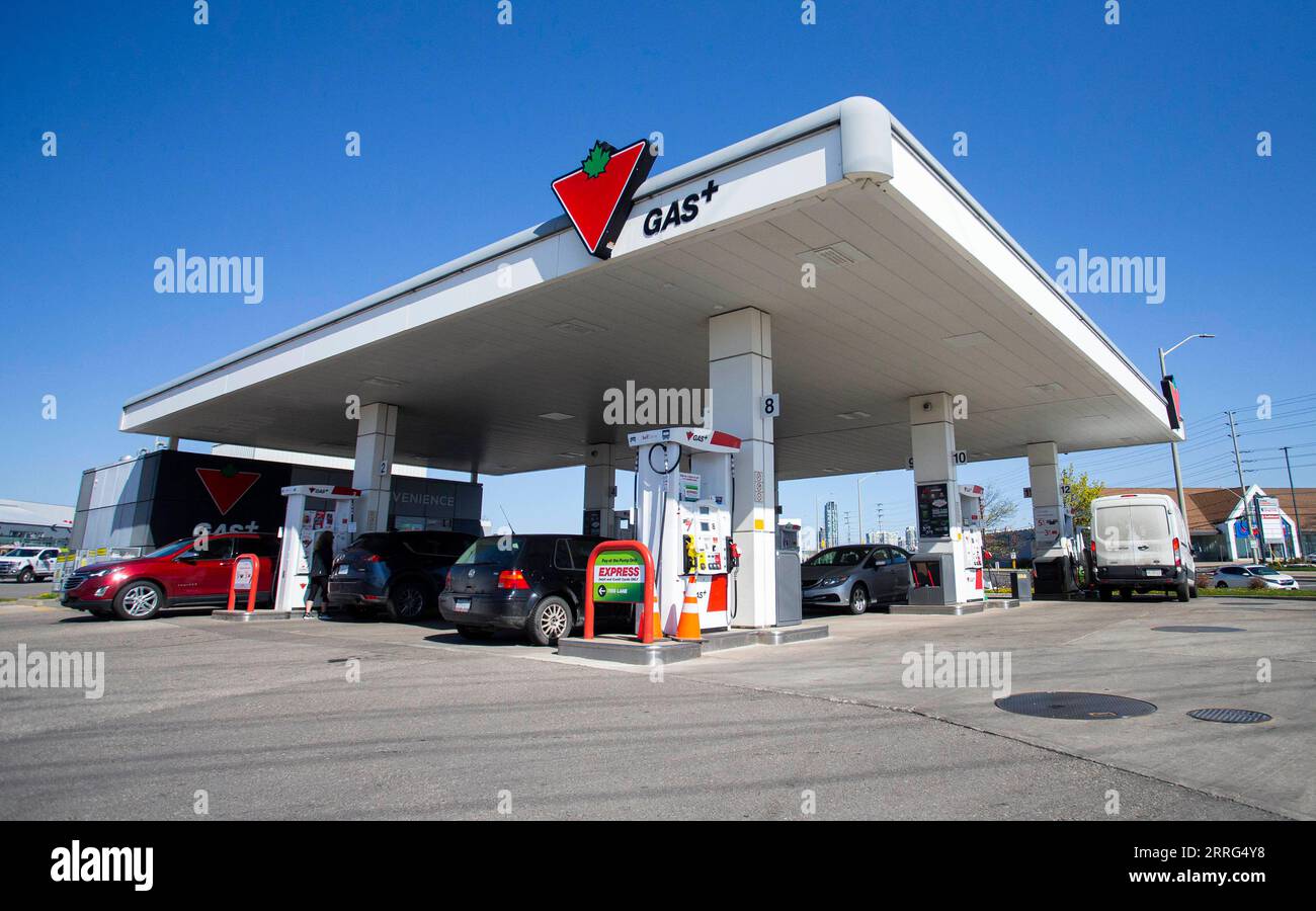 1 9 liter hi-res stock photography and images - Alamy