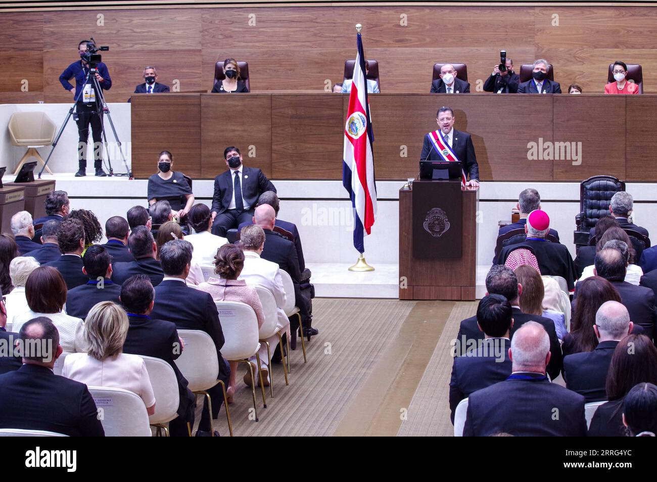 Rica president swearing in hi-res stock photography and images - Alamy