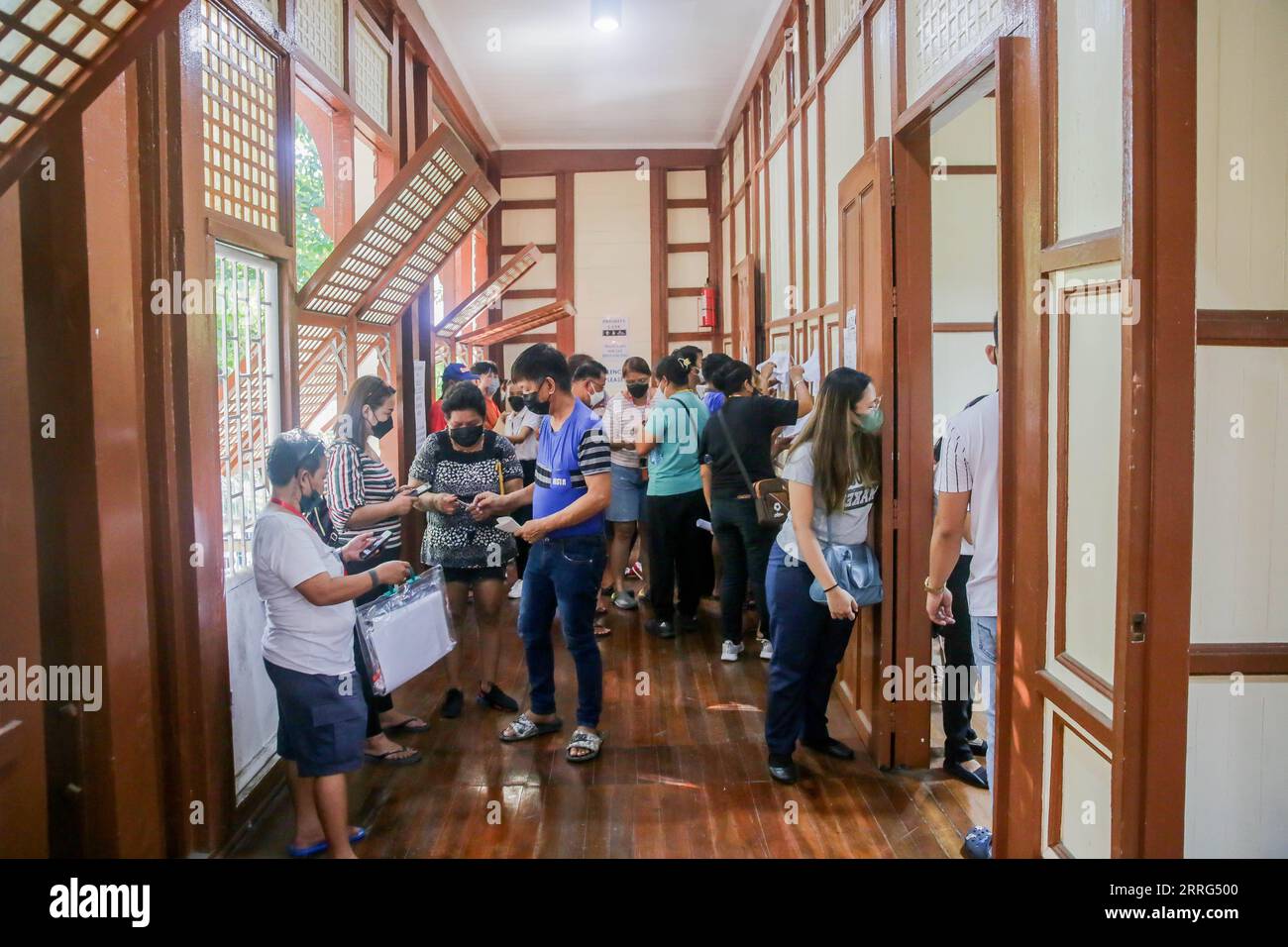 School morning philippines hi-res stock photography and images - Alamy