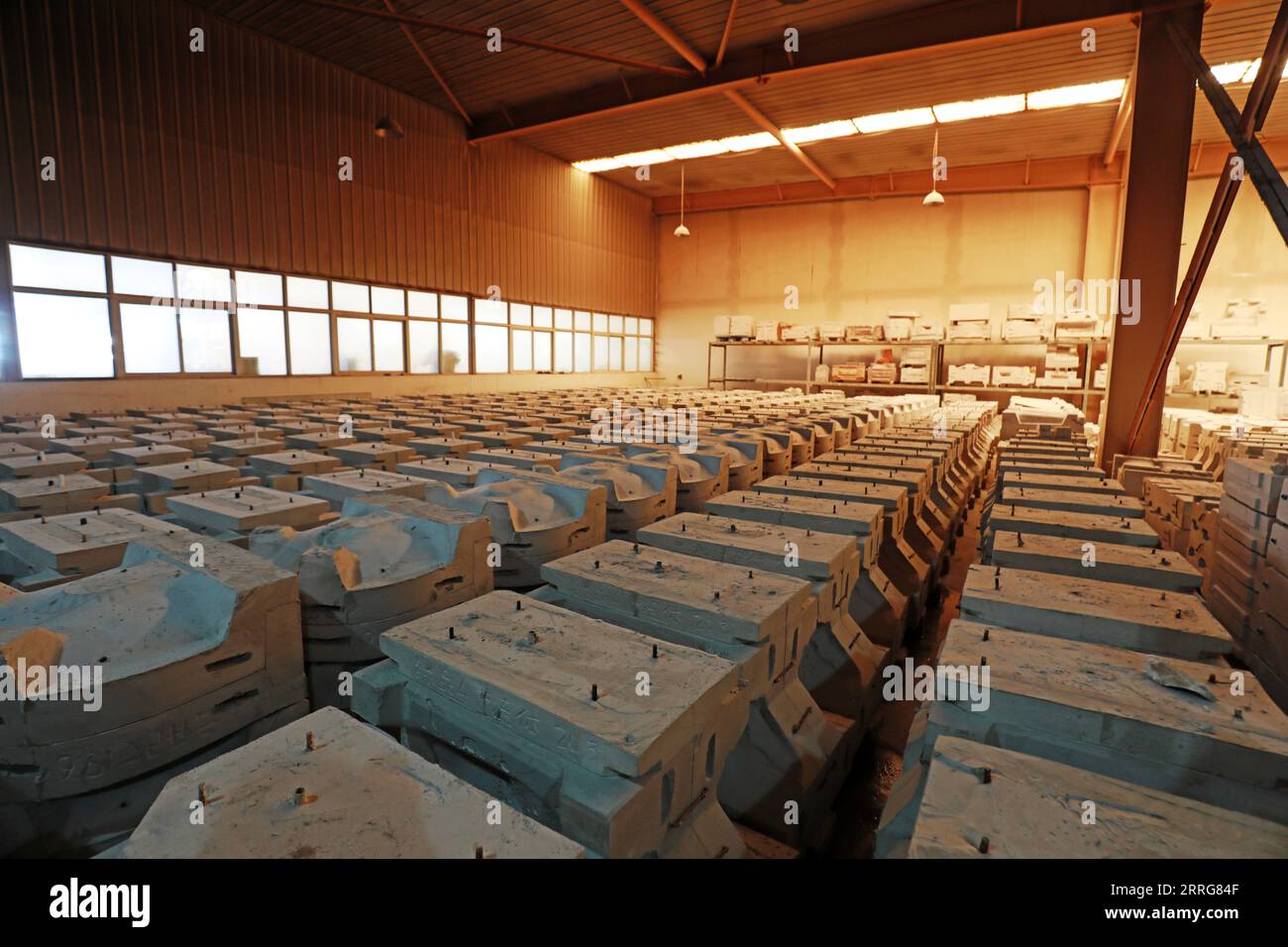Semi finished sanitary ware hi-res stock photography and images - Alamy