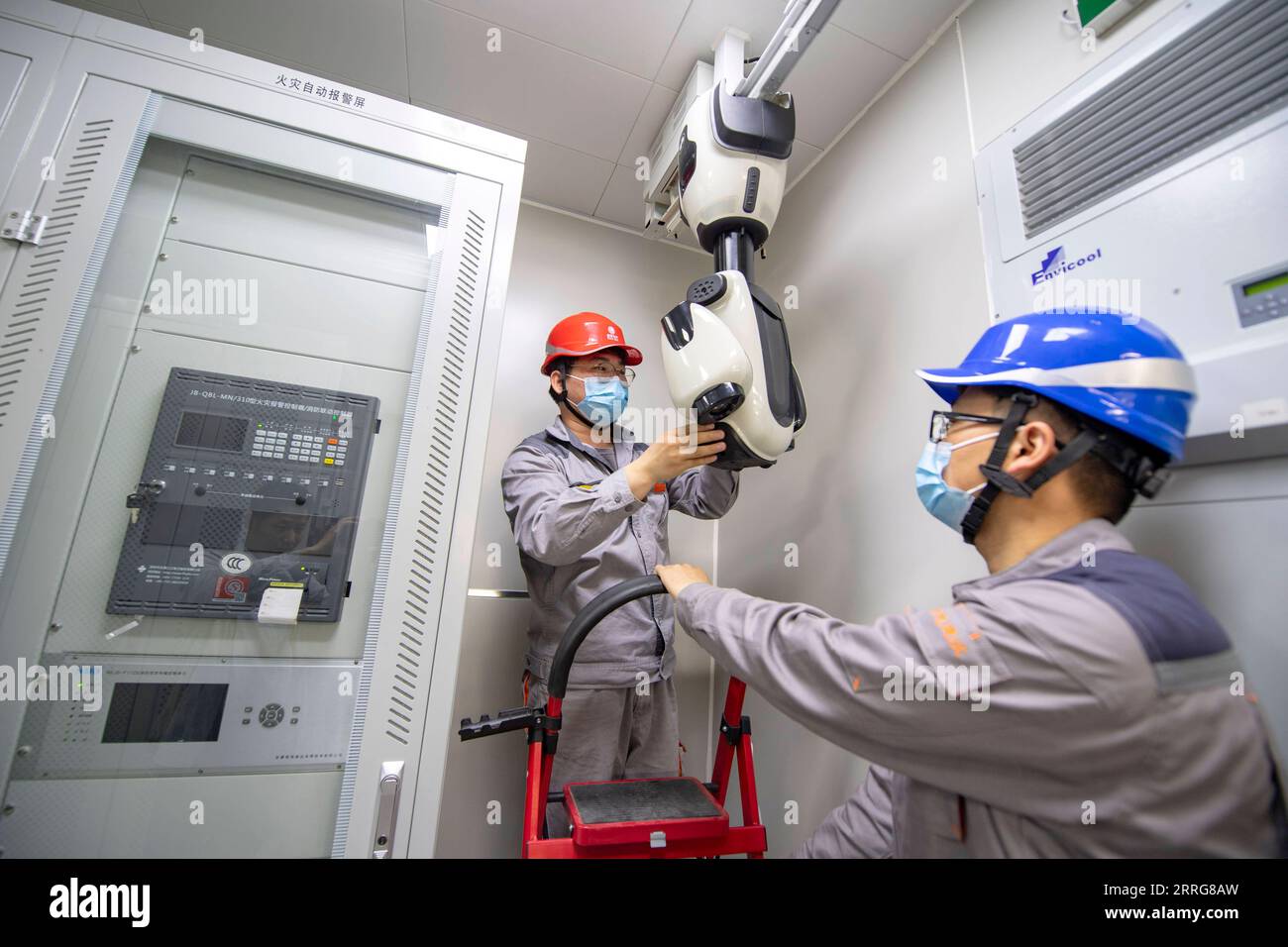 Supply substation modularized hi-res stock photography and images - Alamy