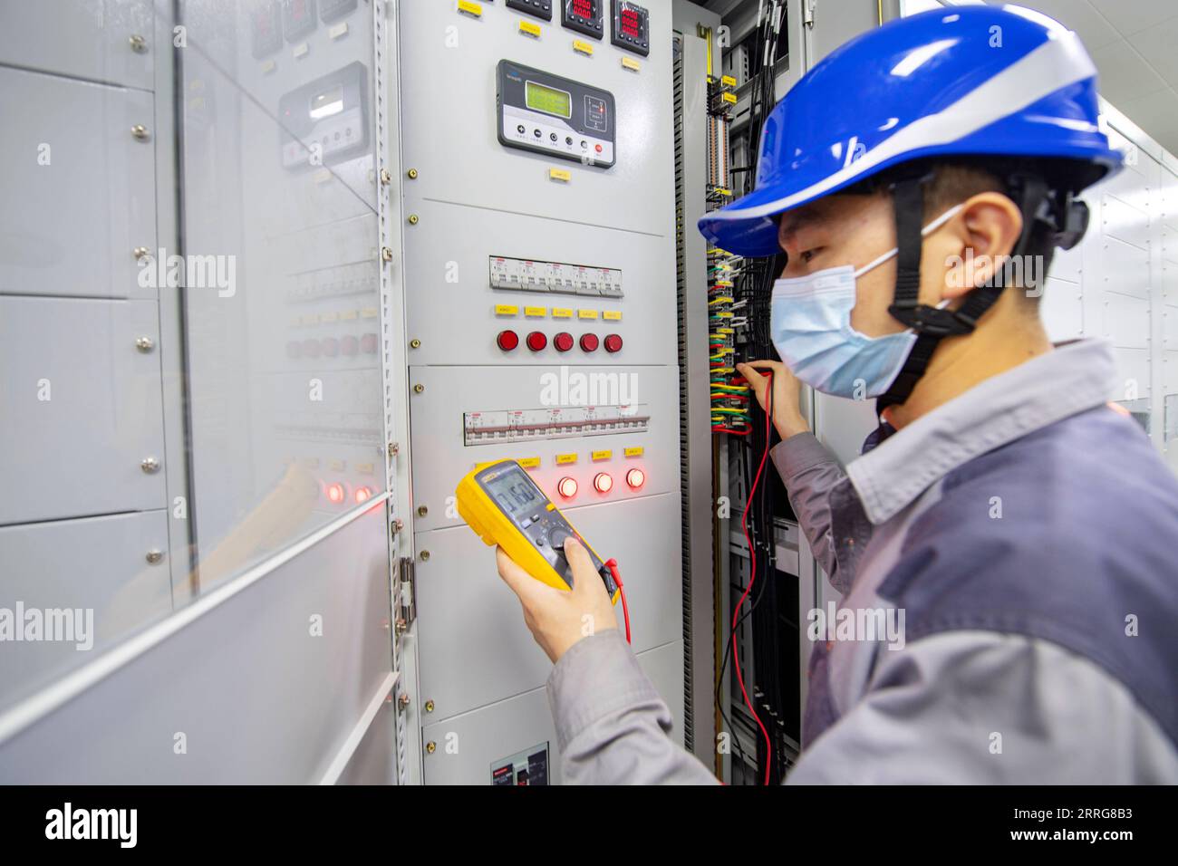 Supply substation modularized hi-res stock photography and images - Alamy